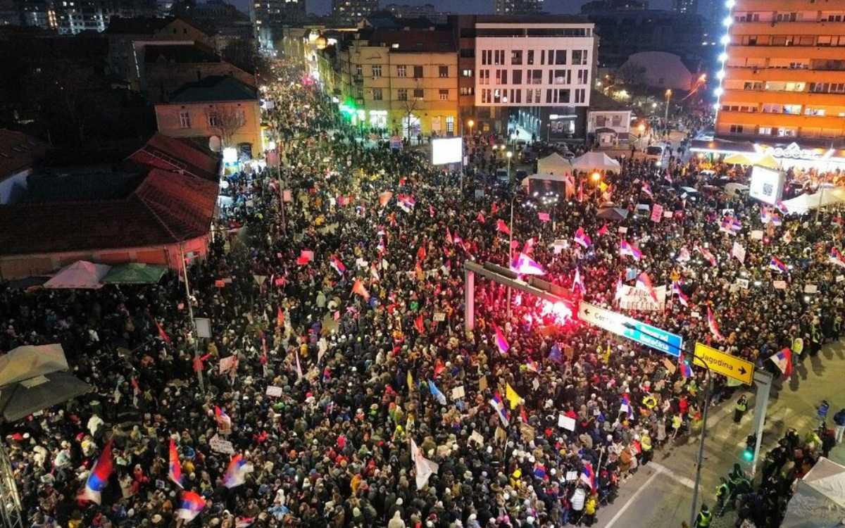 A SPEECH FOR THE TEXTBOOKS: Student letter sparks ovation in Kragujevac ...