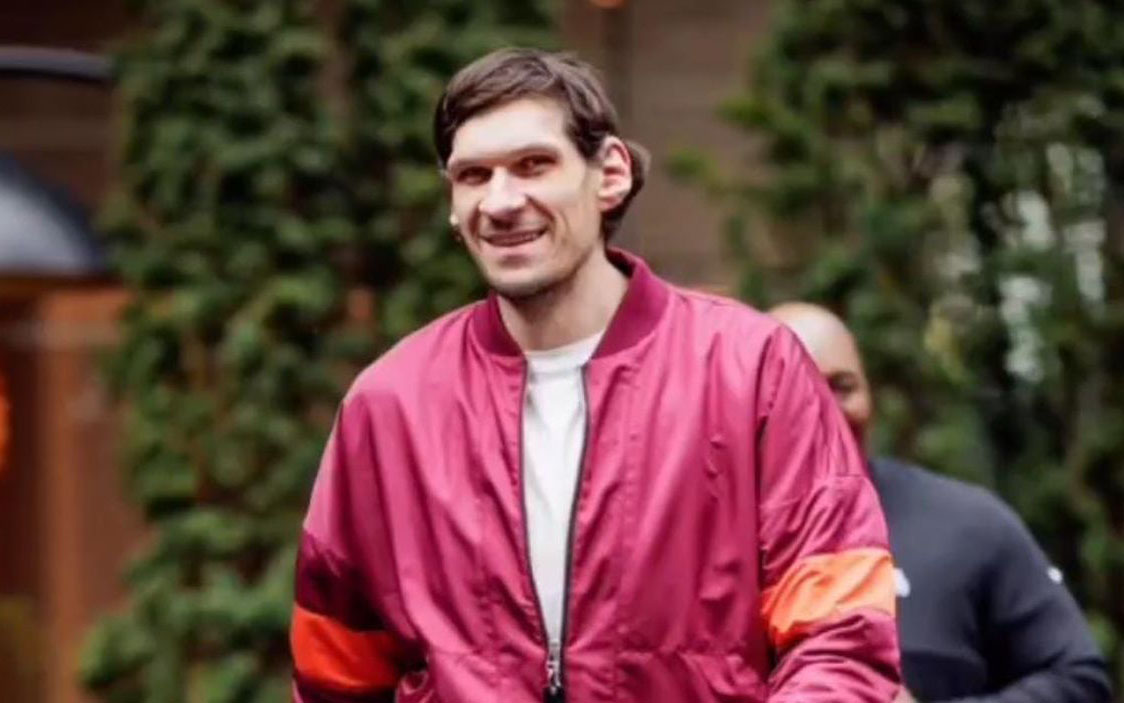 BOBAN MARJANOVIĆ CONQUERS HOLLYWOOD: Serbian basketball player lands ...