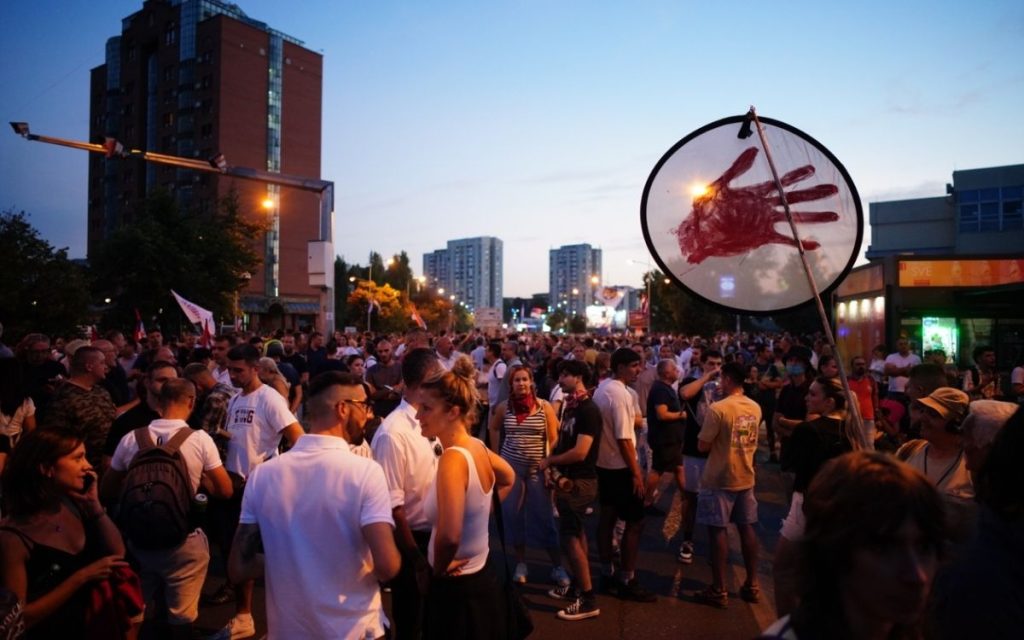 RIVERS OF PEOPLE IN THE STREETS OF NOVI SAD: See the Scenes from the ...