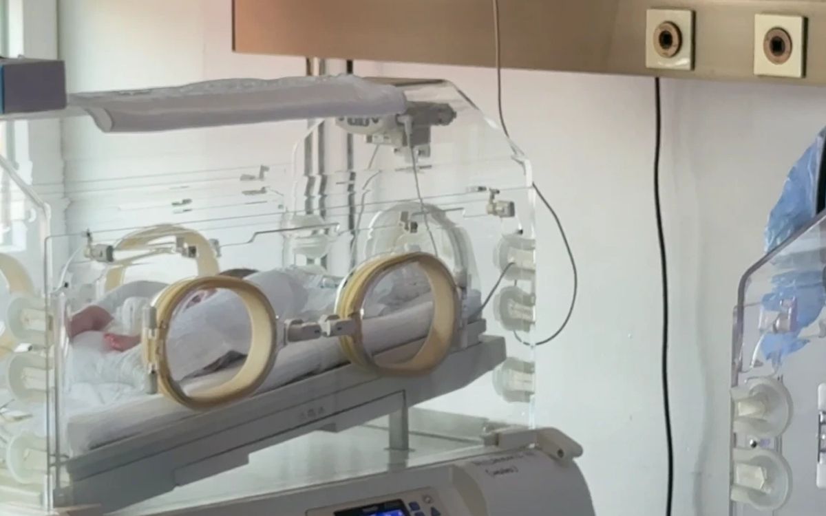 TEARS OF JOY IN THE NIŠ MATERNITY HOSPITAL: Mother Anđela (28) gave ...