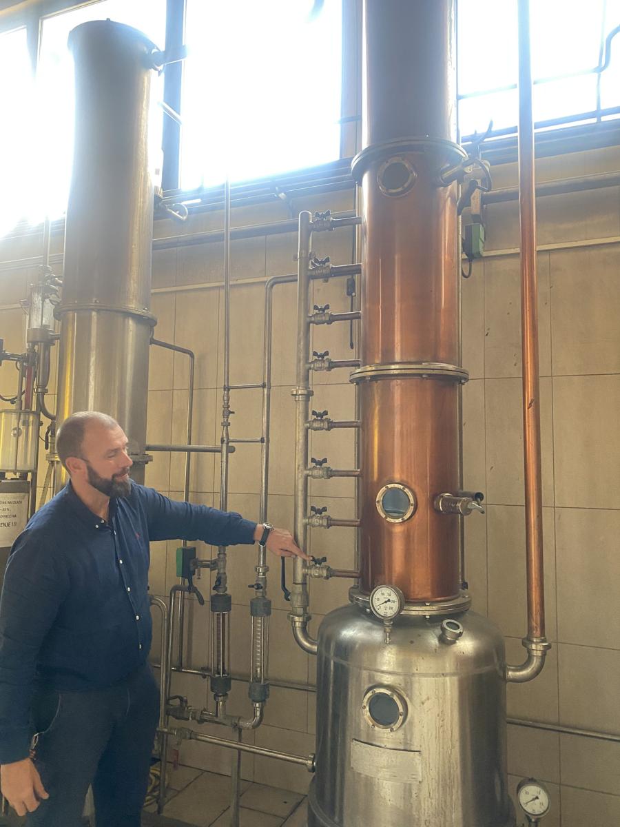 AMERIKANCI SE NAVUKLI NA SRPSKE RAKIJE: „Konačno su shvatili razliku ...