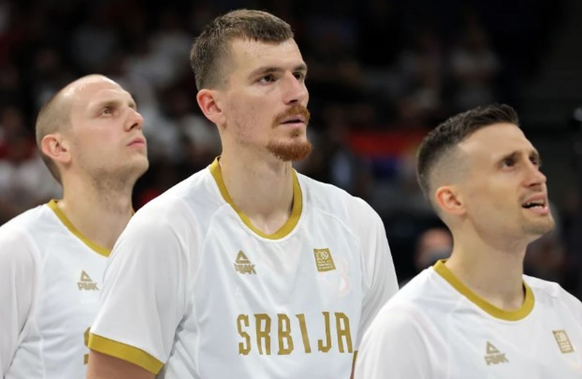 HEROJ REPREZENTACIJE UZ CRVENO-BELE: Stric Boriše Simanića najavio ...