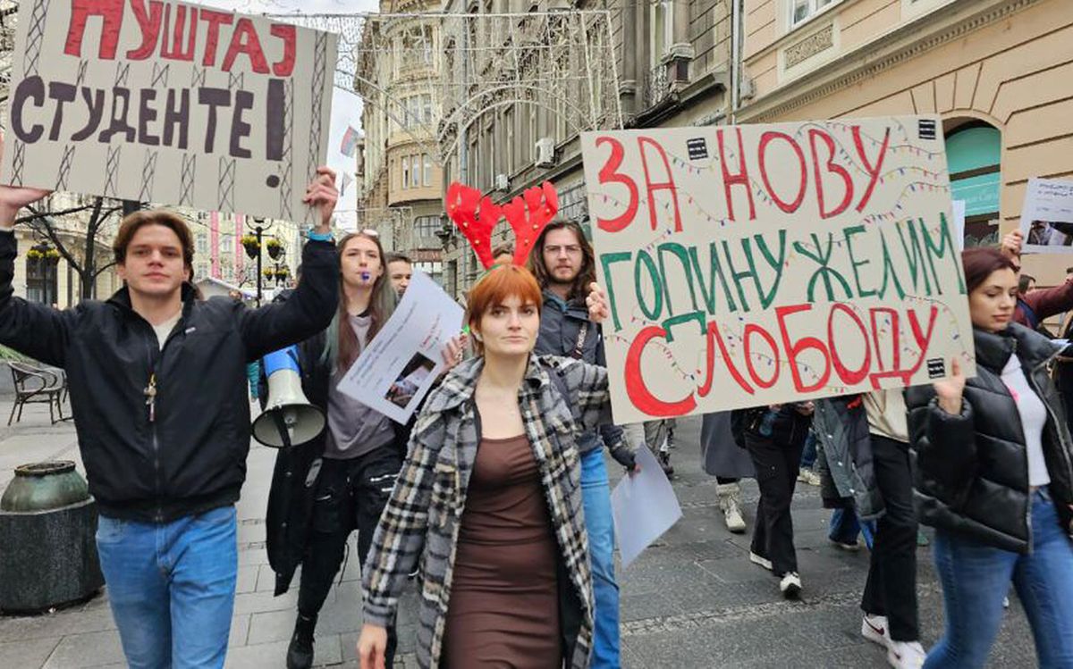 PROTEST STUDENATA U CENTRU BEOGRADA: Demonstranti pozvali građane na ...