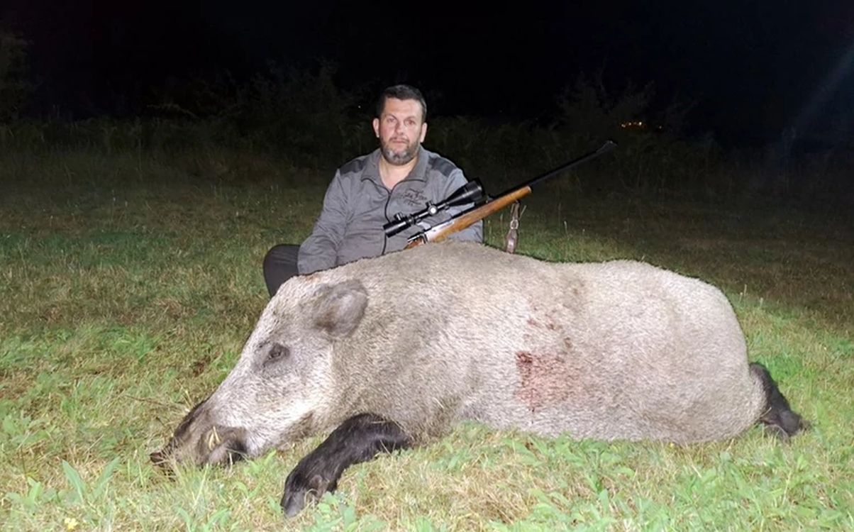 ULOVIO GRDOSIJU PREKO 200 KILA: Bojan ustrelio vepra kojeg je celo selo ...