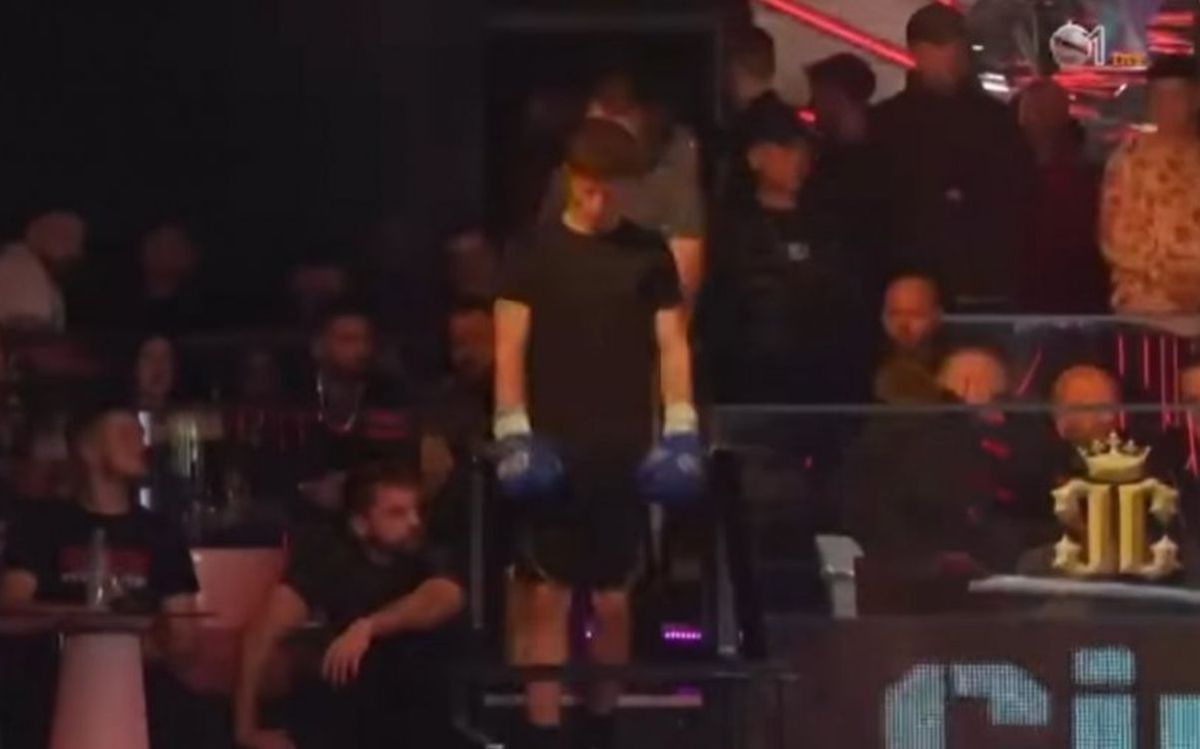 ALBANCI POBESNELI: Srpski bokser usred Tirane ušao u meč uz pesmu o ...